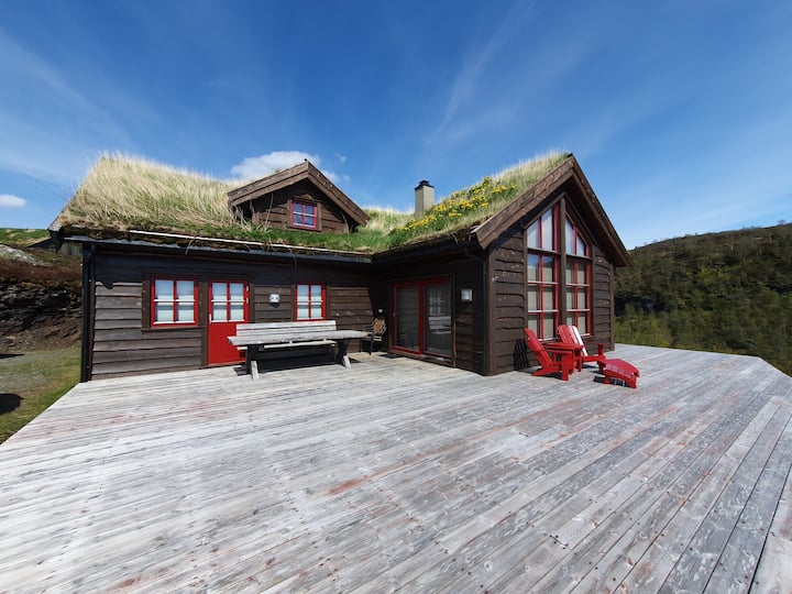 Large Cabin With Fantastic View - Nesflaten
