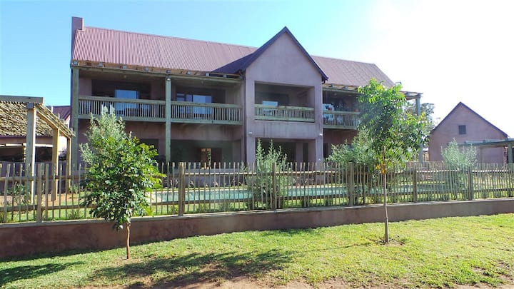 Hoedspruit Wildlife Estate, Loft 1, The Village - Hoedspruit