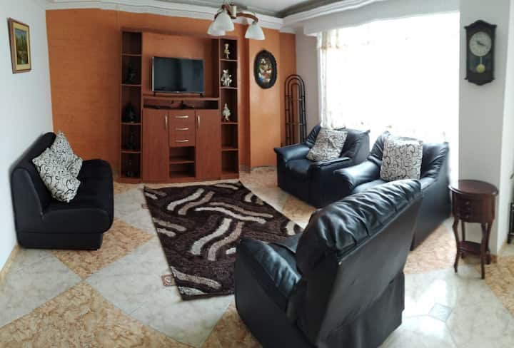 Nice And Big Apt -Close To Airport And Everything - Bogota