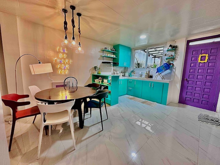 Fun & Cozy“friends” Themed House 5 Mins To D City - Baguio