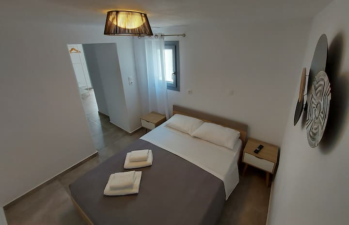 White Shadows 1 Cozy Studio For 2 | Karterados - Santorini