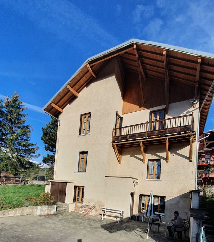 Maison Rustique Familiale (Pas Au Pied Des Pistes) - Mâcot-la-Plagne