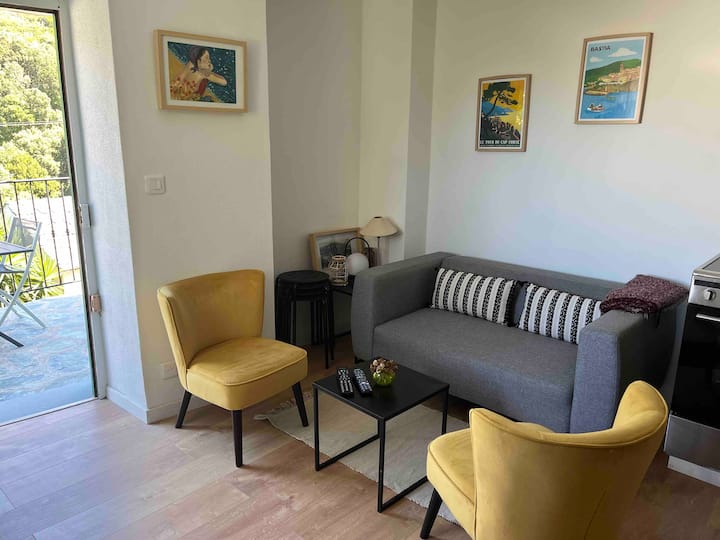 Maison De Village à La Pointe Du Cap Corse - Plage de Macinaggio