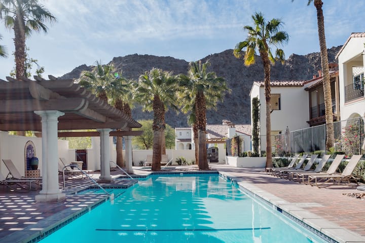 Luxury Two Bedroom Villa With Mountain View 064622 - La Quinta, CA
