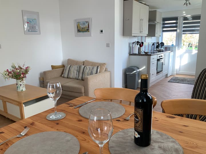 Close To Wells Spacious Fully Equipped Annexe - Glastonbury