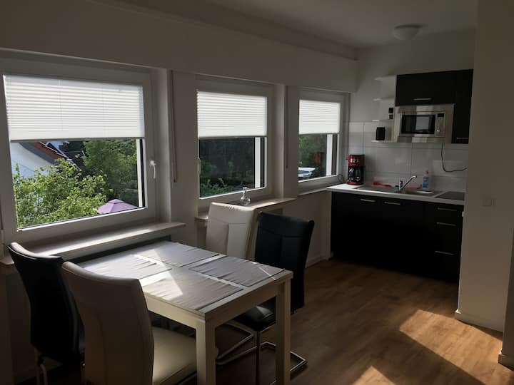 Komfortable Zweizimmer-wohnung Für 1 - 4 Personen - Bielefeld