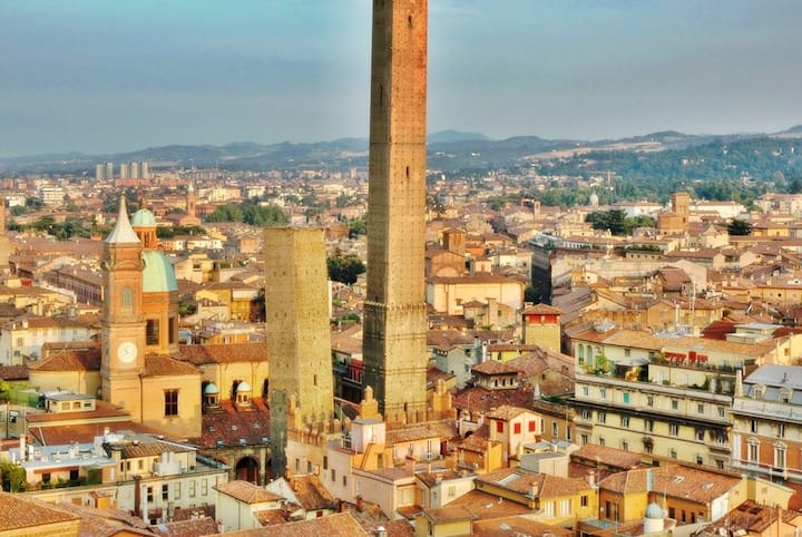 Bologna 2towers Tacticalstudio - 波隆那