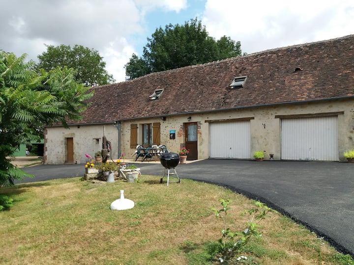 La Vie A La Ferme Au Rythme Des Saisons - La Ferté-Bernard