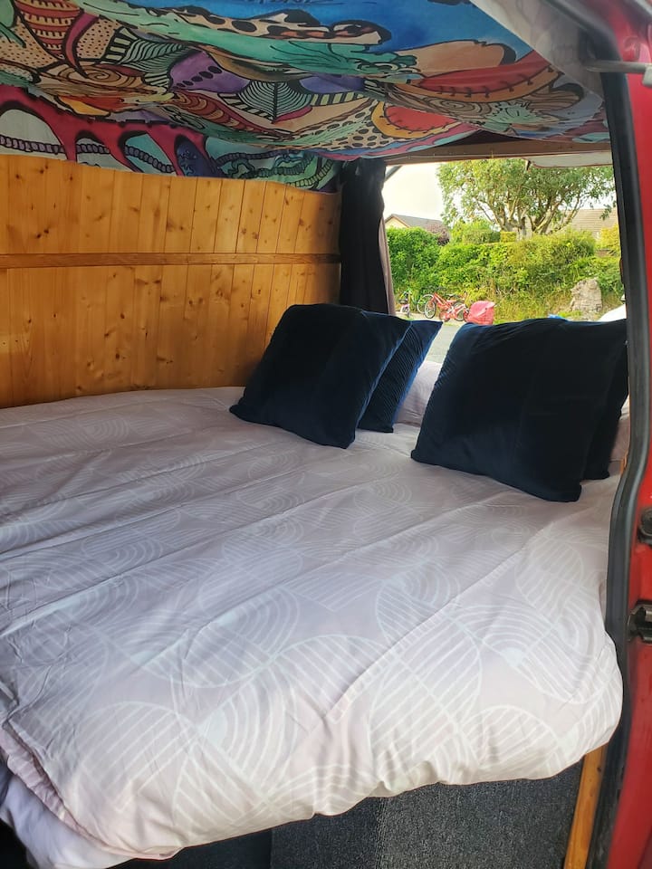 Delightful Campervan To Explore Pembrokeshire! - Haverfordwest