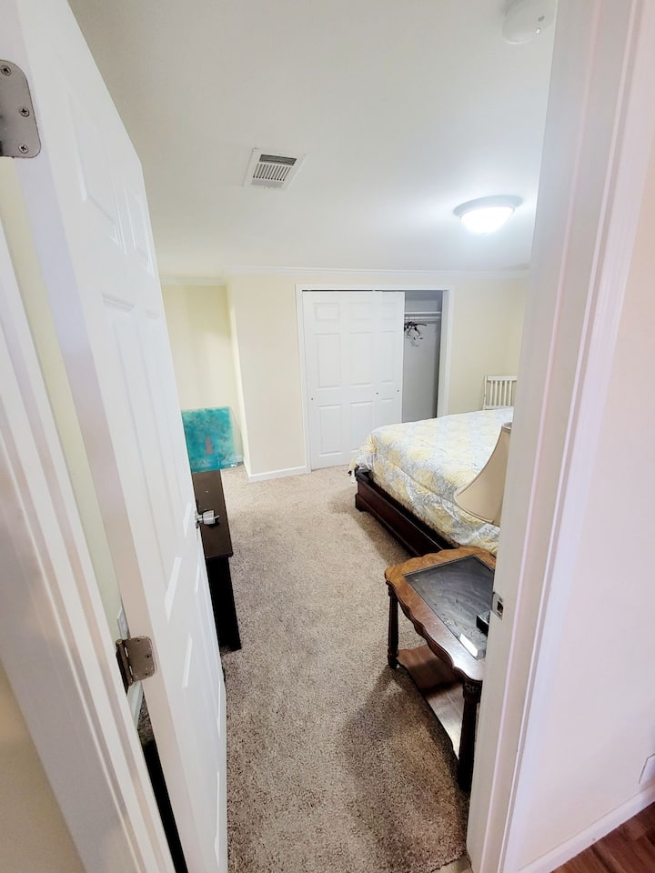 Tacoma 1 Bedroom - Tacoma, WA
