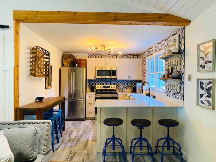 Insta Worthy, Close To Downtown And The Stadium - Athens, GA