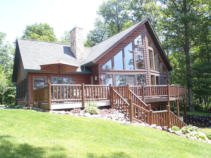 Loon View Lodge - Hayward, WI
