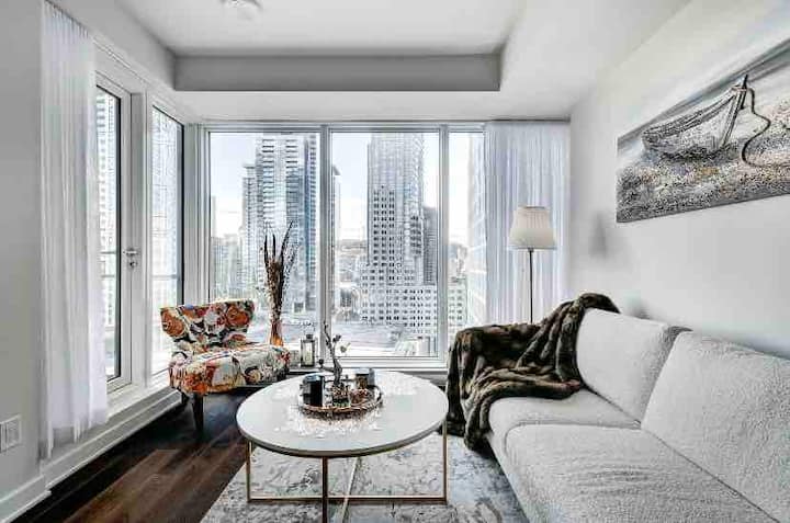 Luxurious Appartement Downtown Montreal+parking - Montreal