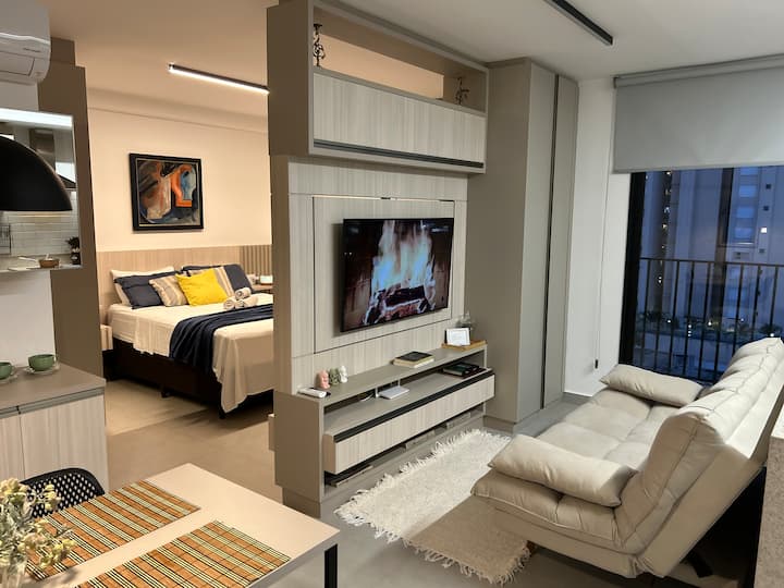 Loft Amplo E Moderno No Bueno - Goiânia