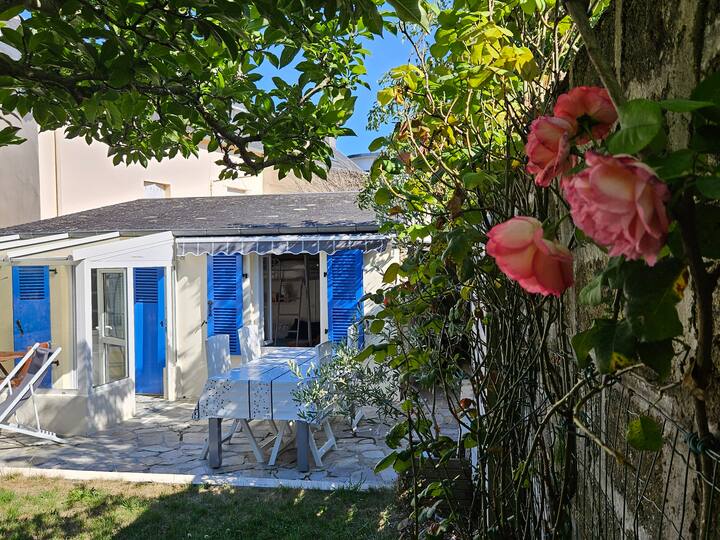 "Maisonnette Des Sables Blancs Jardinet" Tréboul - Douarnenez