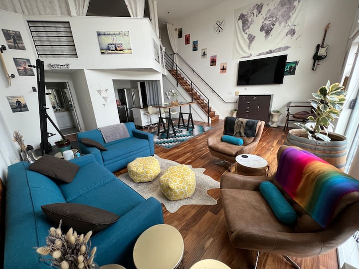 Trendy 1-bedroom Loft In The Heart Of The City - San Francisco, CA