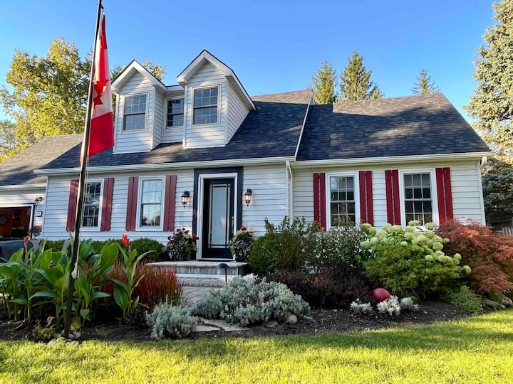 Private Suite In A Home, Peaceful And Immaculate - Bayfield