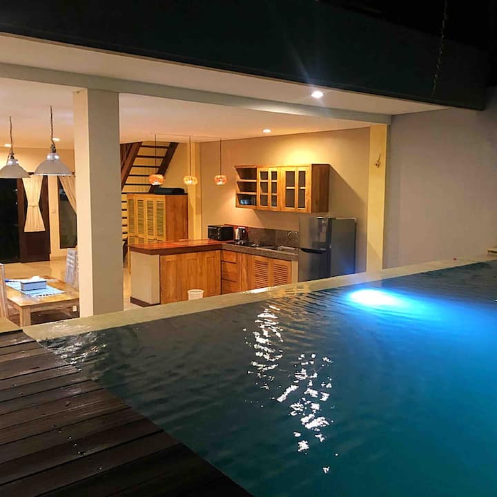 Taman Giri House 3 Bedrooms, Nusa Dua - Bualu