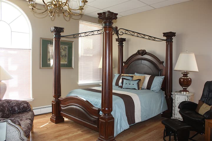 Executive Suites - Vip Villa (30 Day Min) - Watertown, SD