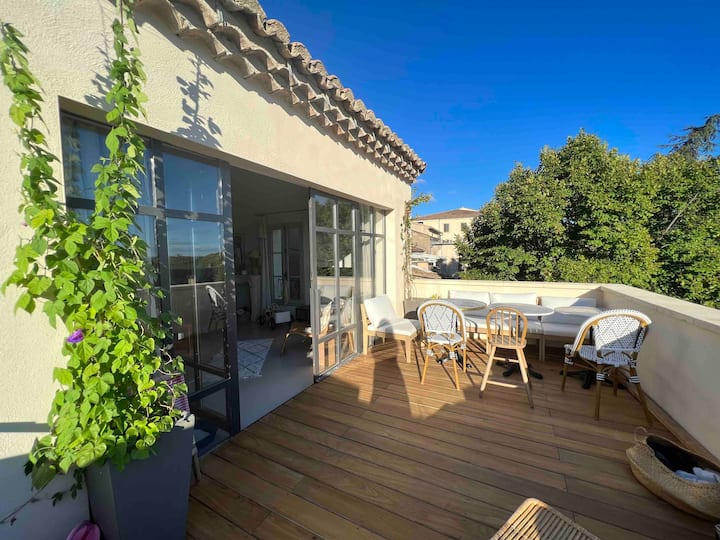 Maison De Ville Dans Centre Historique D’uzes - Uzès