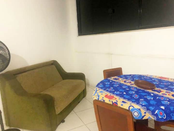 Apt 103 Quarto/sala Até 4 Pessoas C/ar E Banheiro - Arraial do Cabo