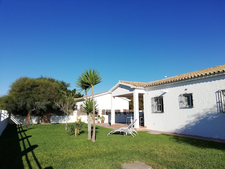 Precioso Y Amplio Chalet Frente Al Faro-trafalgar - Vejer de la Frontera
