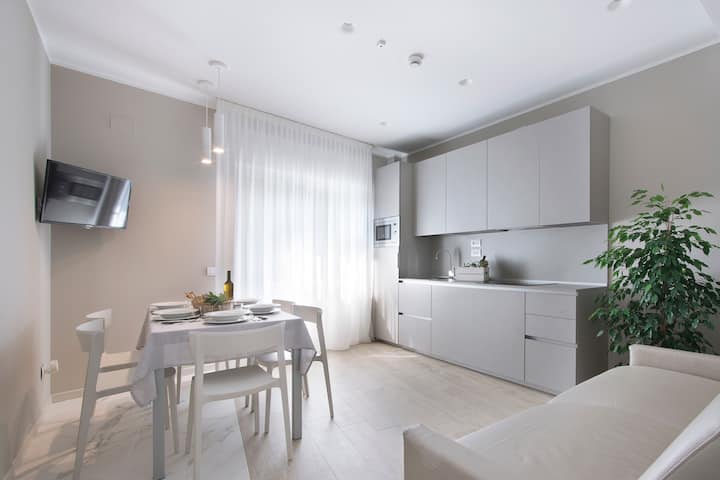 Ampio Trilocale Moderno E Confortevole - Alassio