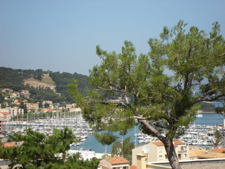 Appartement De Vacances Saint Mandrier Vue Mer - Saint-Mandrier-sur-Mer