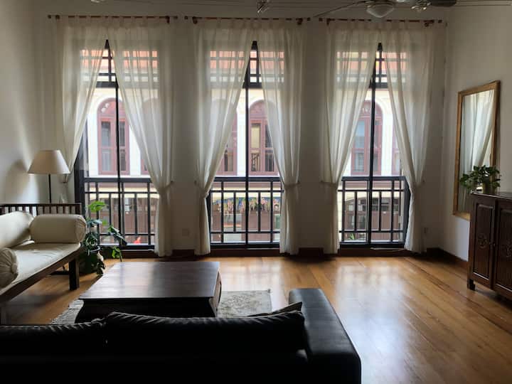 Spacious & Bright Shophouse Apartment 3 Min To Mrt - シンガポール