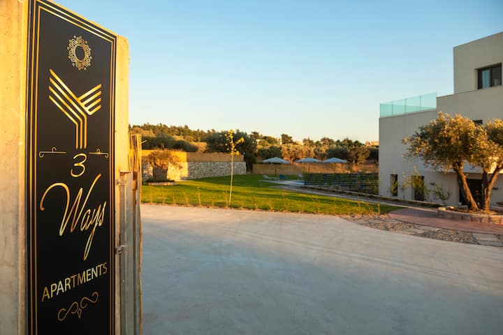 Three Ways Apartments 1 - Islas de Rodas