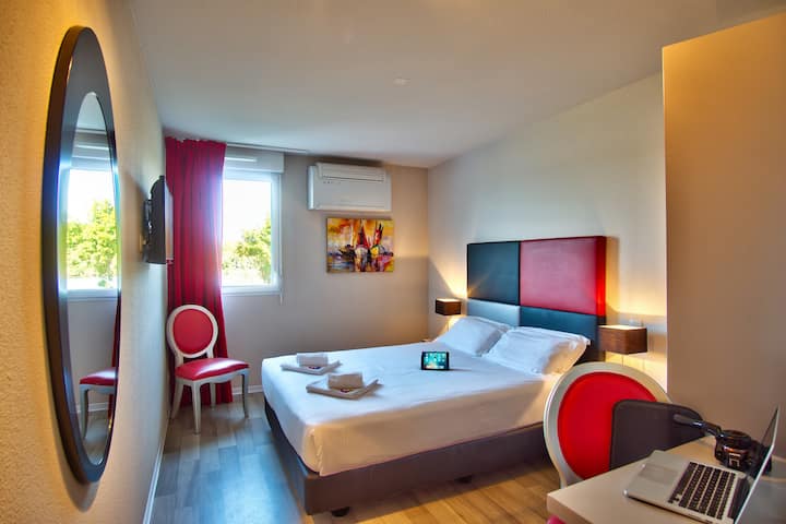 Chambre Double De 18 M² Dans Boutique Hotel Proche De Bayonne - Bayonne