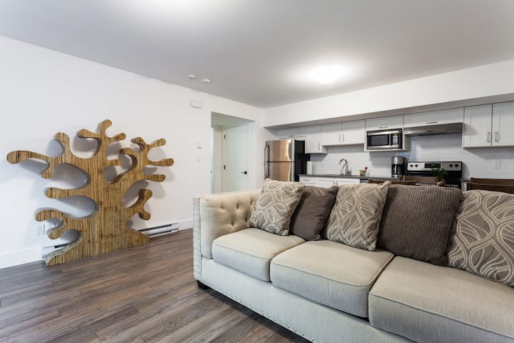 Robson Place Suite - Langford