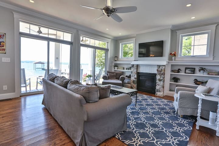 Seneca Lakefront Lakehouse - Dock - Kayaks - Clean - Finger Lakes, NY