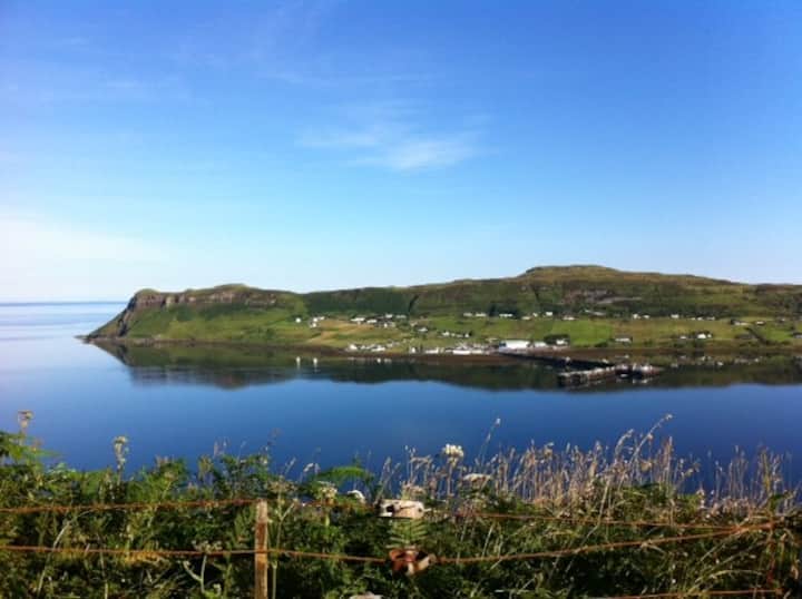 Traditional Croft House, Uig,  Isle Of Skye - Uig