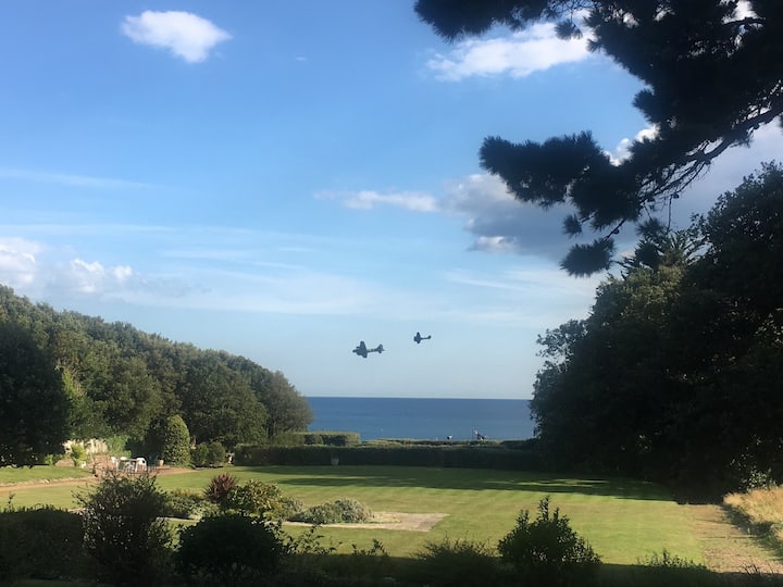 Kosher Flat Beachfront Home In A Character Mansion - Bournemouth