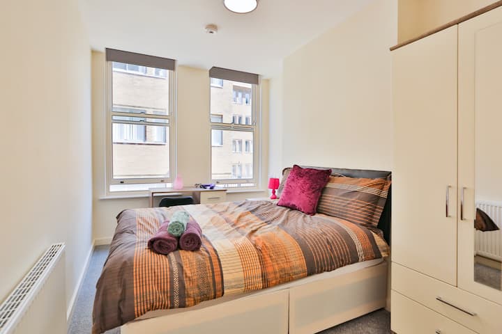 Super Central Space Apartment 4 Or 7 - Sheffield