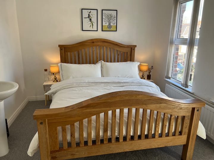 First Floor King Size Bed - Belfast