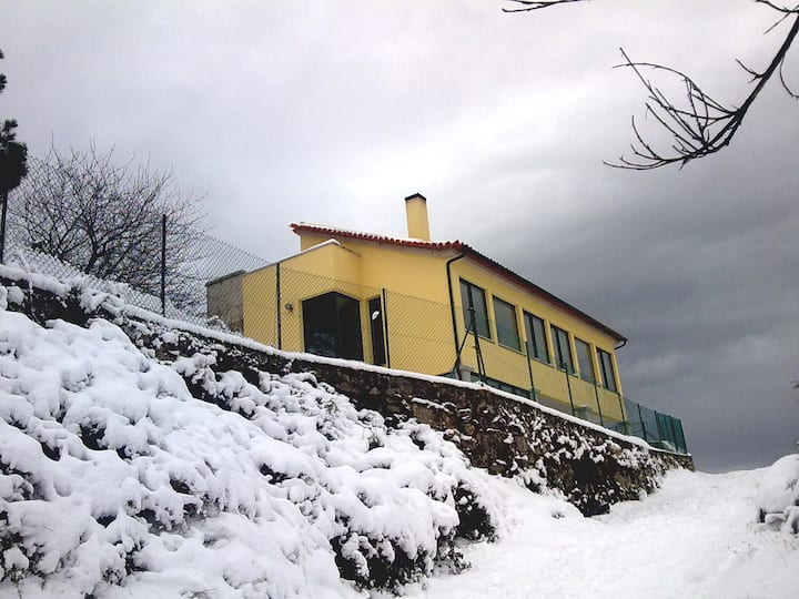 Casa Da Serra _ Sossego E Conforto (16 Hóspedes) - Seia