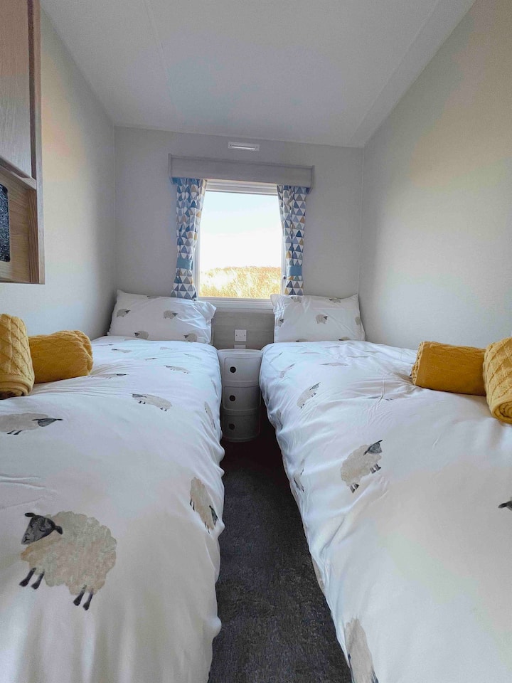 Dune Breeze 529 - Caravan Surrounded By Sand Dunes - Perranporth