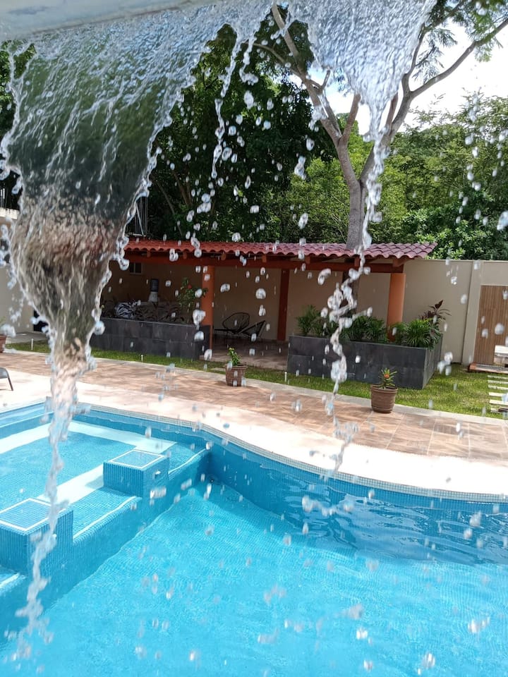 Hab. Doble King C/alberca A 400 M De Playa La Ropa - Zihuatanejo