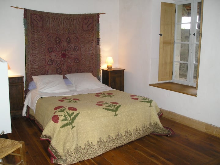 Sem O Chato Venez Vivre Dans Un Château Du Xviè S - Périgord