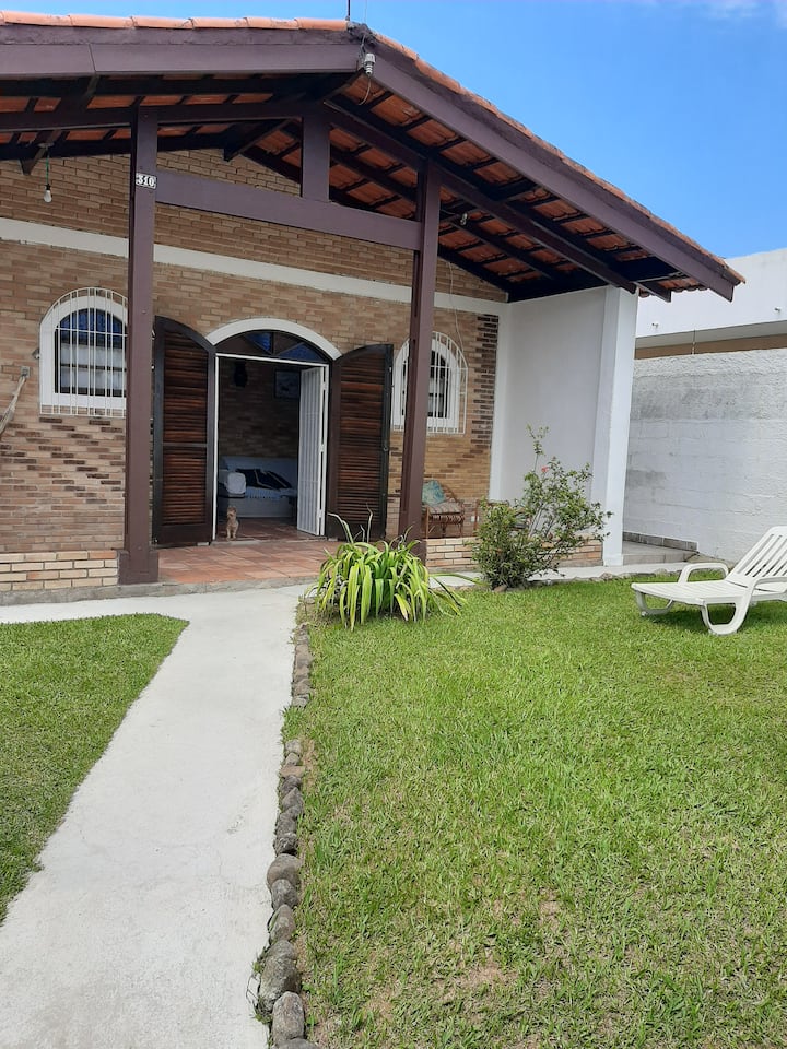 Aconchegante Casa Térrea De Praia - Caraguatatuba
