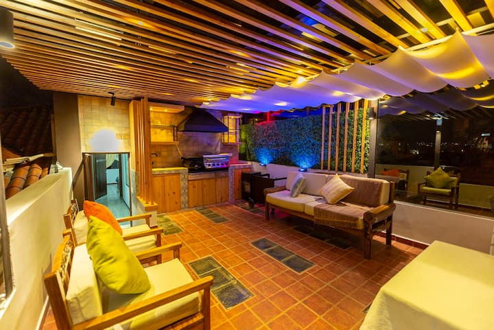 Rooftop + Cozy Suite (Riverview) - Cuenca