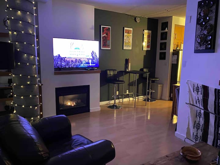 Inner Harbour One Bedroom Gem - Victoria