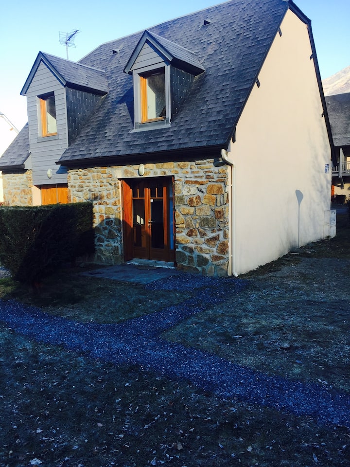 Au Cœur De Grands Sites : Gavarnie Lourdes - Luz-Saint-Sauveur