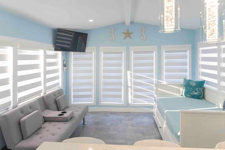 “Delighting Tiny House” - Key Largo, FL