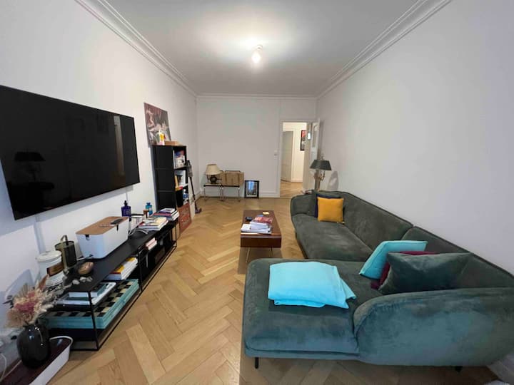 Lovely 1 Bedroom Flat In Eaux-vives - Genève