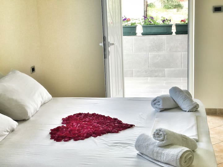 Quadruple Room With Balcony - Prive Hotel - Ksamil