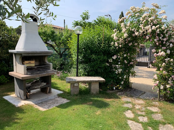 Appartamento Con Giardino E Parcheggio Privato - Lazise