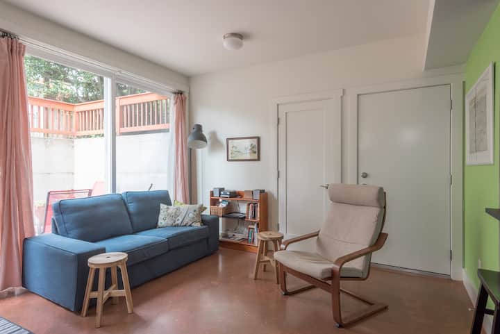 Woodstock Hideway, Clean Comfort, Great Location - Portland, OR